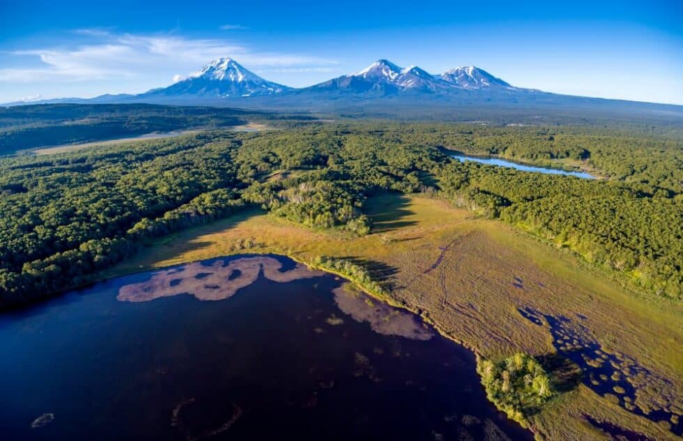 Visiting Kamchatka: A Spectacular Journey to the End of the Earth ...